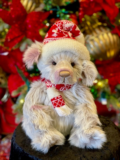 CHARLIE BEARS - PAPPLEWICK – Making Spirits Bright