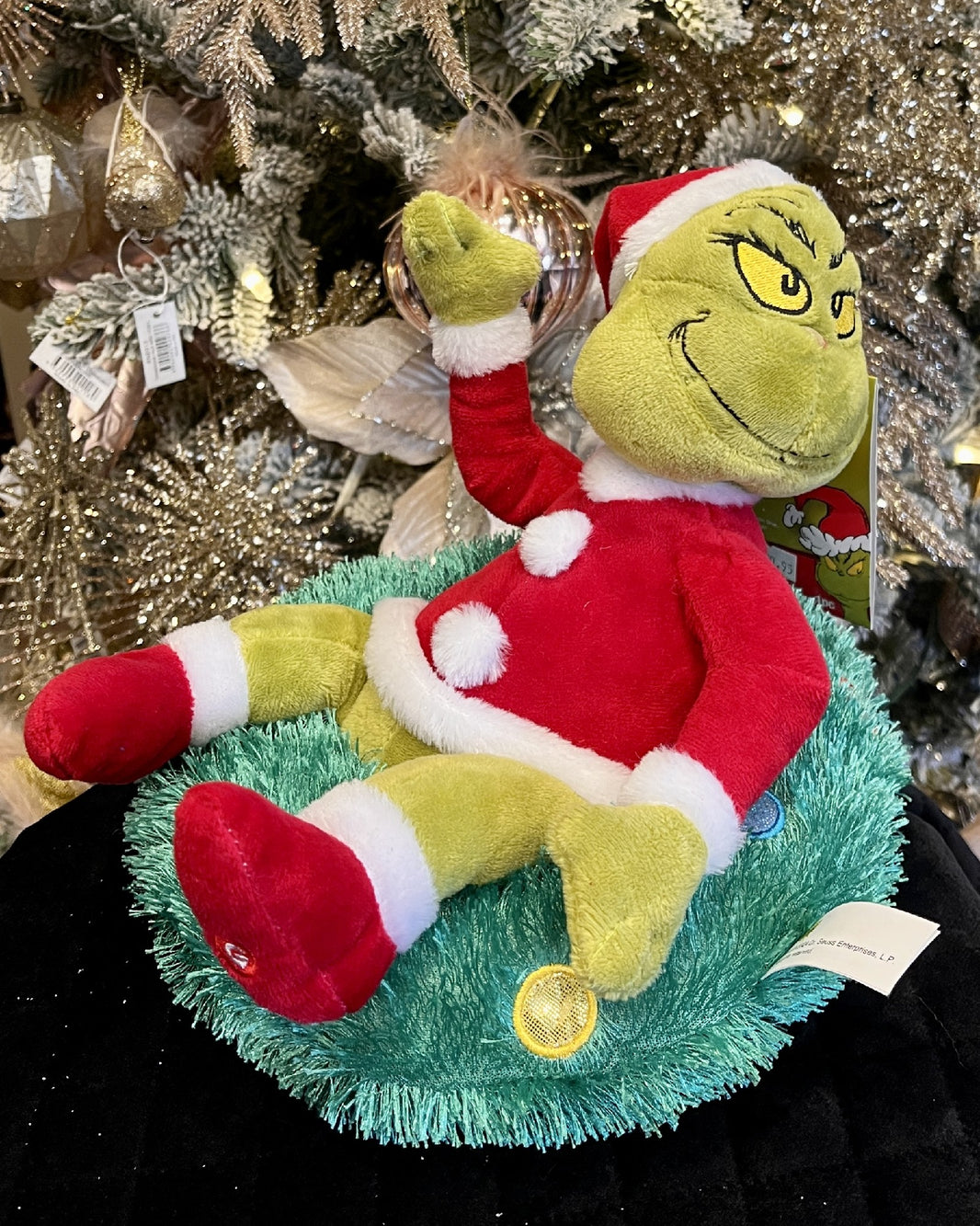 The Grinch Christmas Decorations & Ornaments | Making Spirits Bright ...
