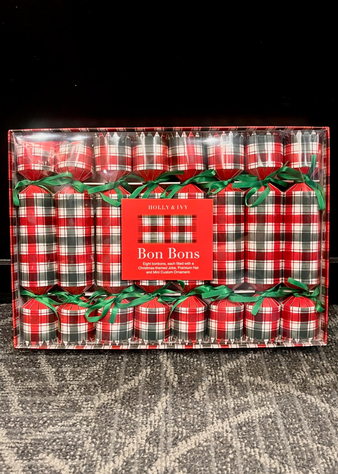 TRADITIONAL TARTAN BON BONS 8PK EXT008 – Making Spirits Bright