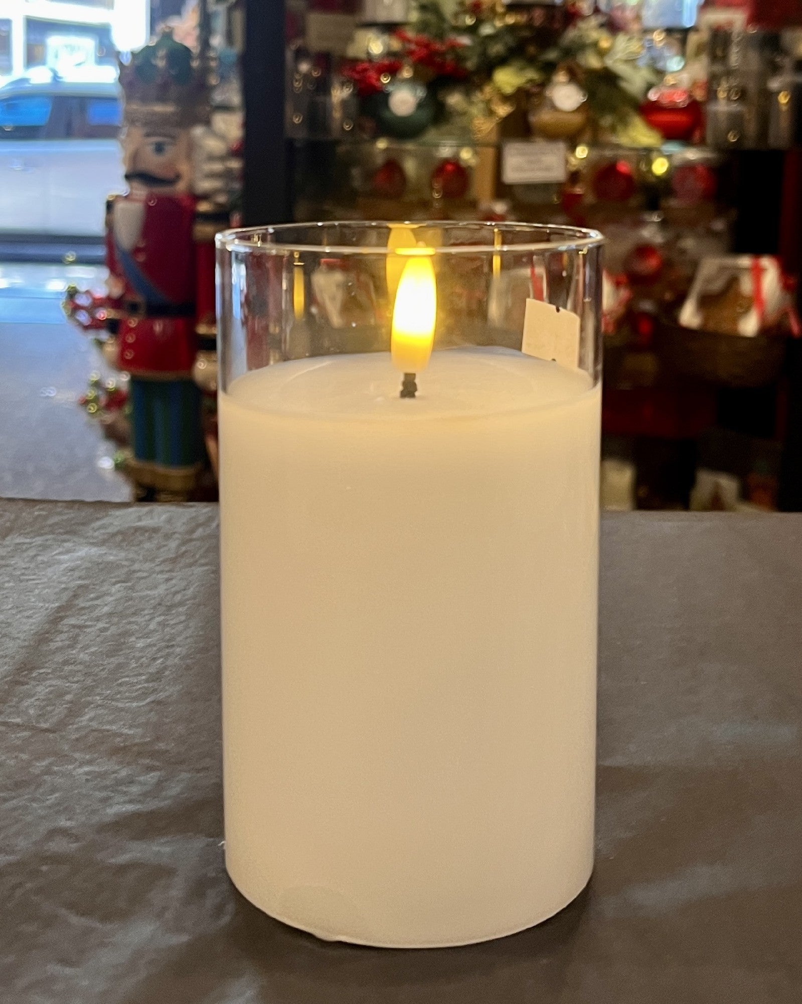 MEDIUM CLEAR GLASS LED PILLAR CANDLE RGR013 – Making Spirits Bright