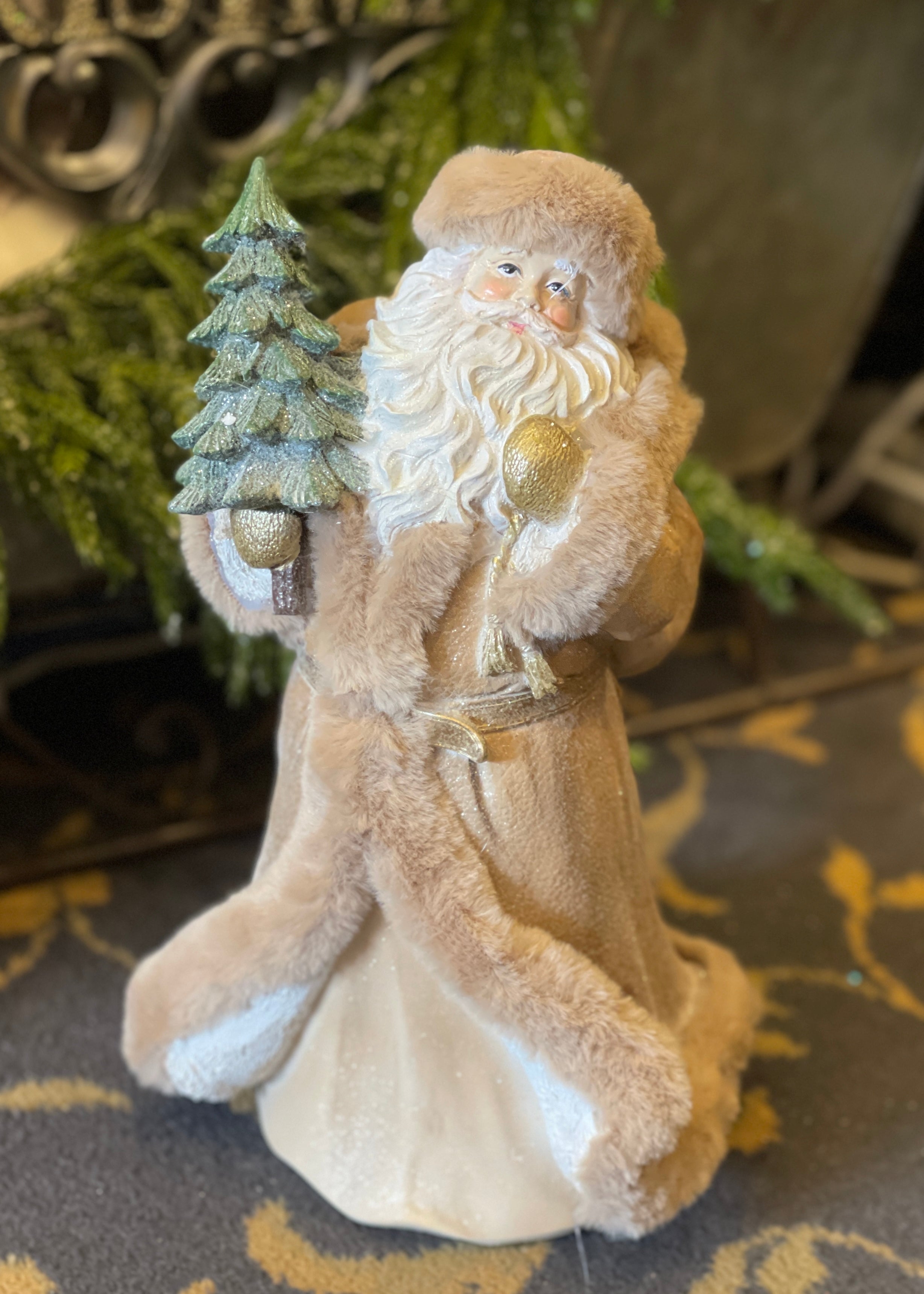 31cm Natural Santa SXA905 – Making Spirits Bright